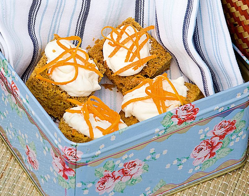 Carrot cake squares | Slimming World