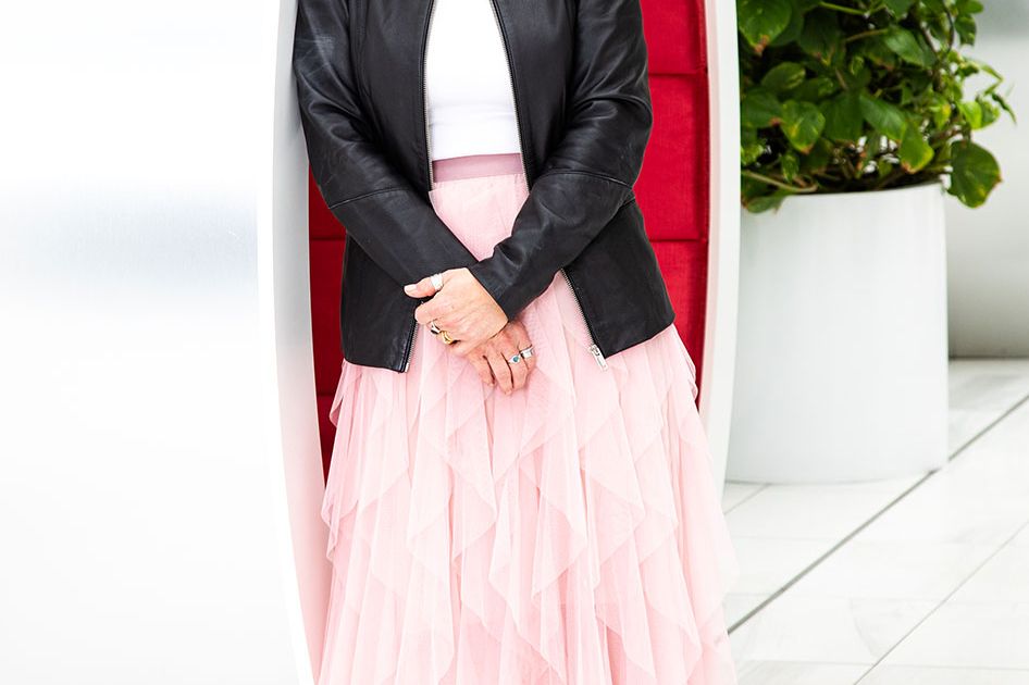 ‘I’m running and rummaging to raise money for Cancer Research UK ...