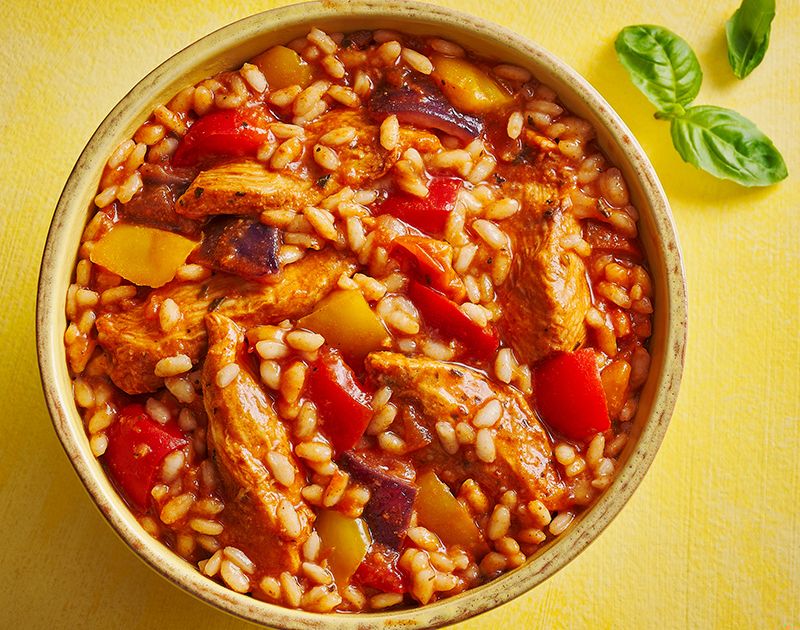 Mediterranean-style chicken risotto | Slimming World